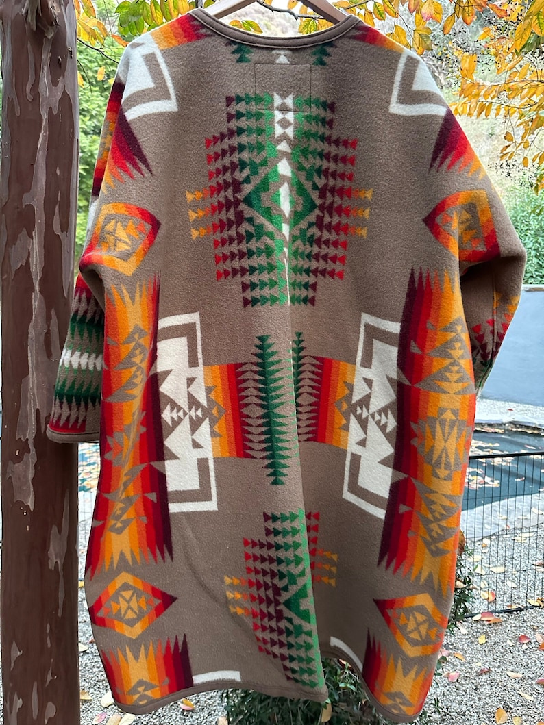 Pendleton® Chief Joseph Campfire Cloak - Etsy