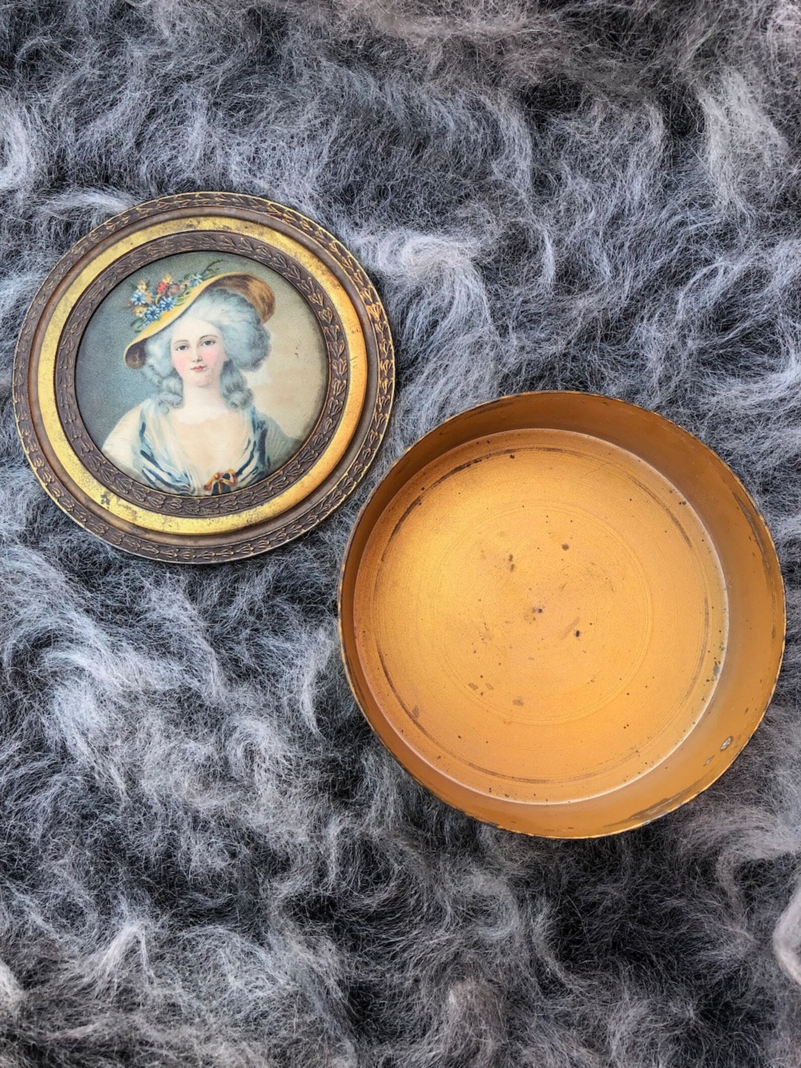Vintage 1900s Jewelry Powder Box Lady on Lid | Etsy