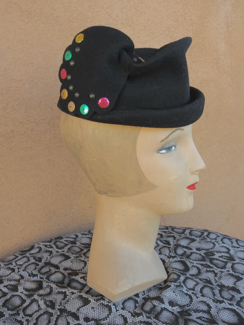 Vintage 1940s Black Wool Toque Hat With Sequins and Brass - Etsy