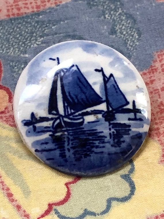Vintage delft porcelain brooch - Gem