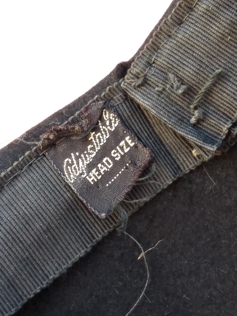 Vintage 1940s Black Felt Caplet Hat W Sequin Band Veil OS - Etsy