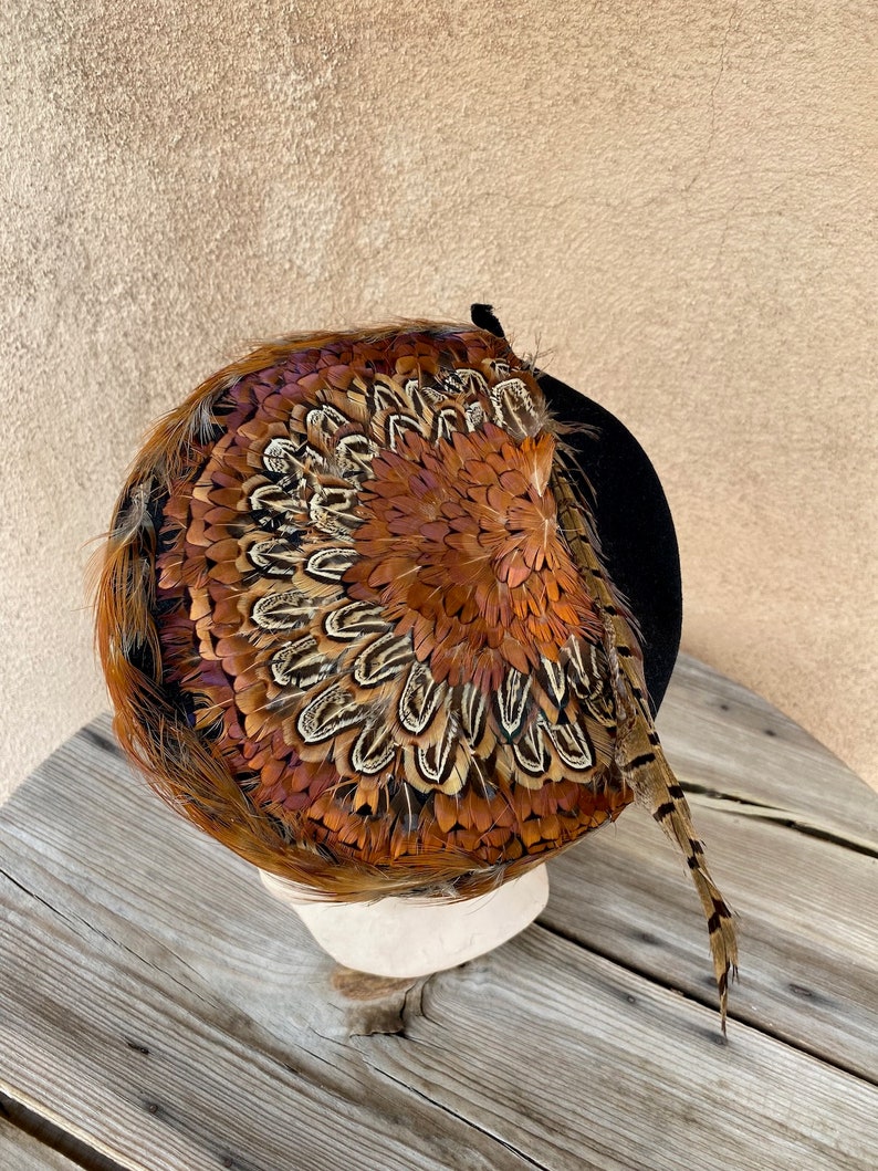 Vintage 1940s Wool Tam Hat With Feathers - Etsy