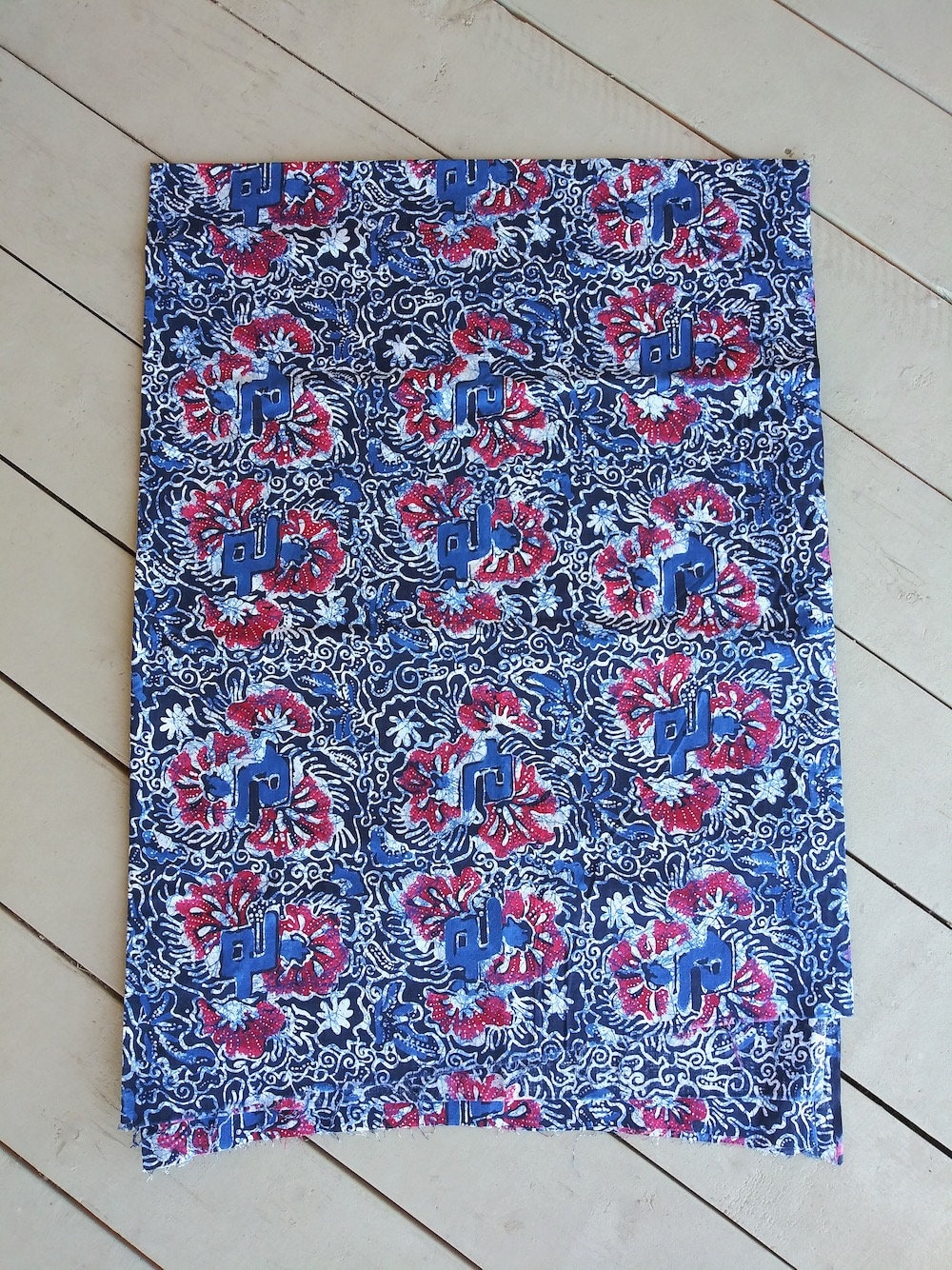 Vintage 1990s Cotton Batik Fabric Red White Blue 1.66 Yds | Etsy