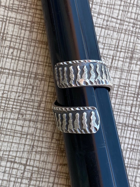 Vintage 1990s Y2K Silver Statement Wrap Ring w Flames… - Gem