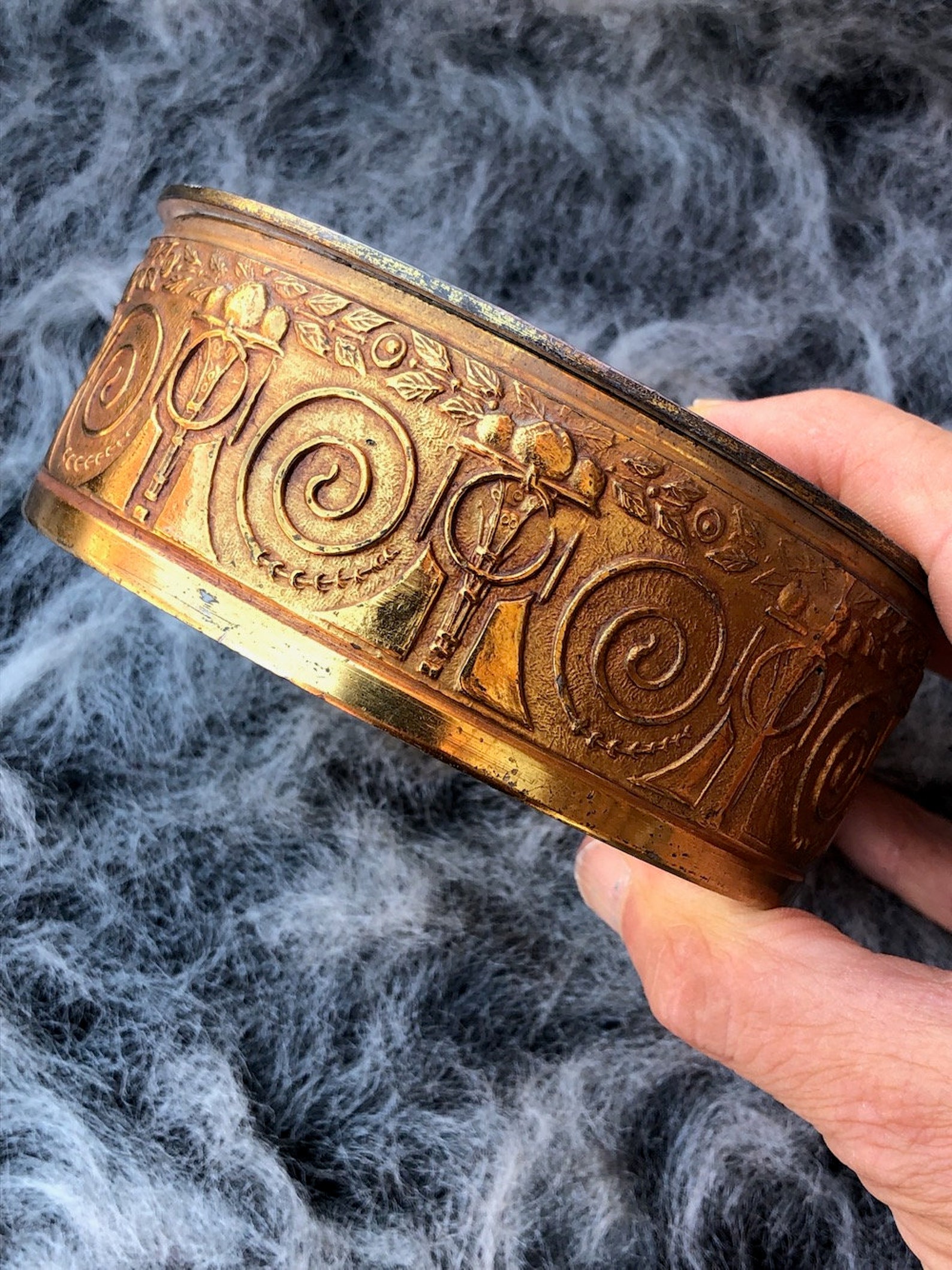 Vintage 1900s Jewelry Powder Box Lady on Lid | Etsy