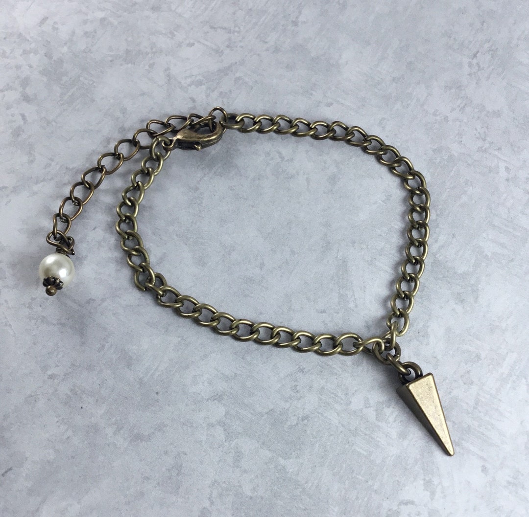 Tiny Spike and Ivory Pearl Dark Academia Bracelet With - Etsy