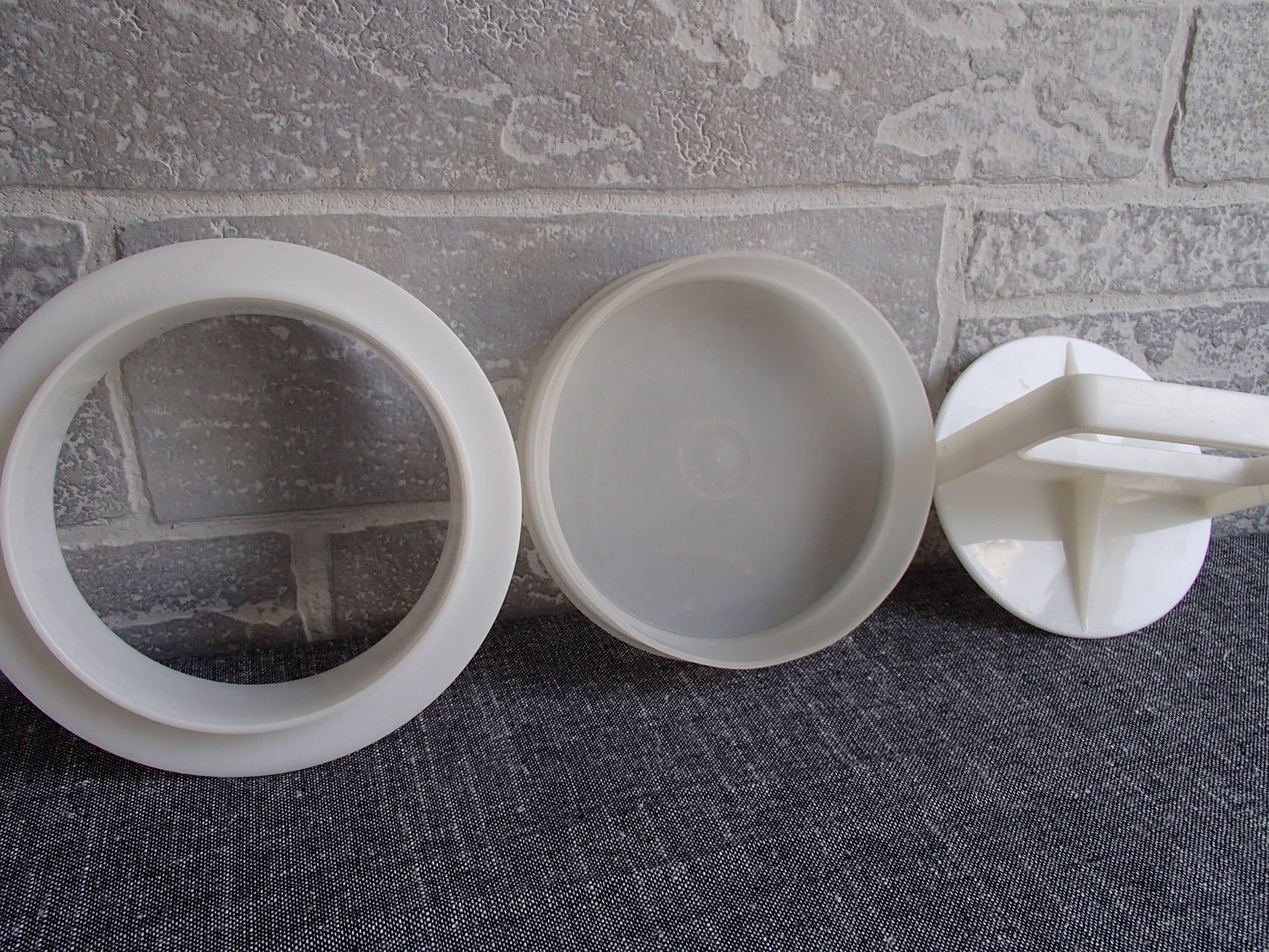 Vintage Tupperware White Hamburger Patty Press 3 Pc - Etsy