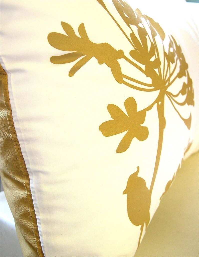 Mustard Print on off White Cotton Cardinal on Agapanthus Rectangle ...