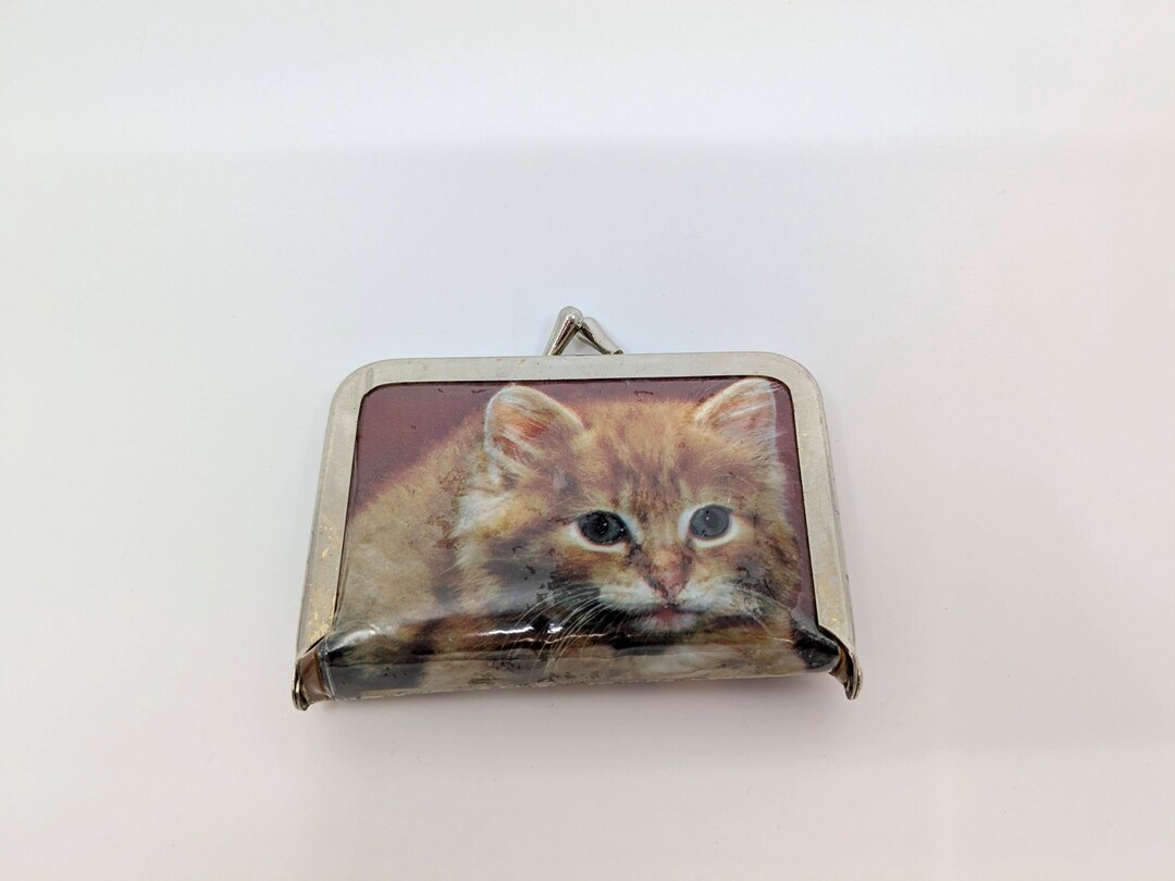 Vintage Kitten Photo Coin Purse Sewing Kit - Mending Tools and ...