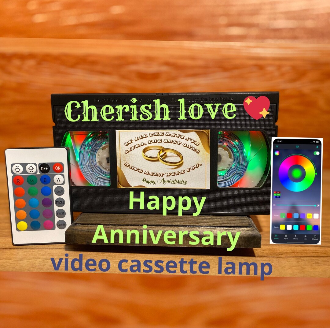 Retro VHS Lamp, Modern Vintage, Gift Night, Romantic Gift for Couple ...