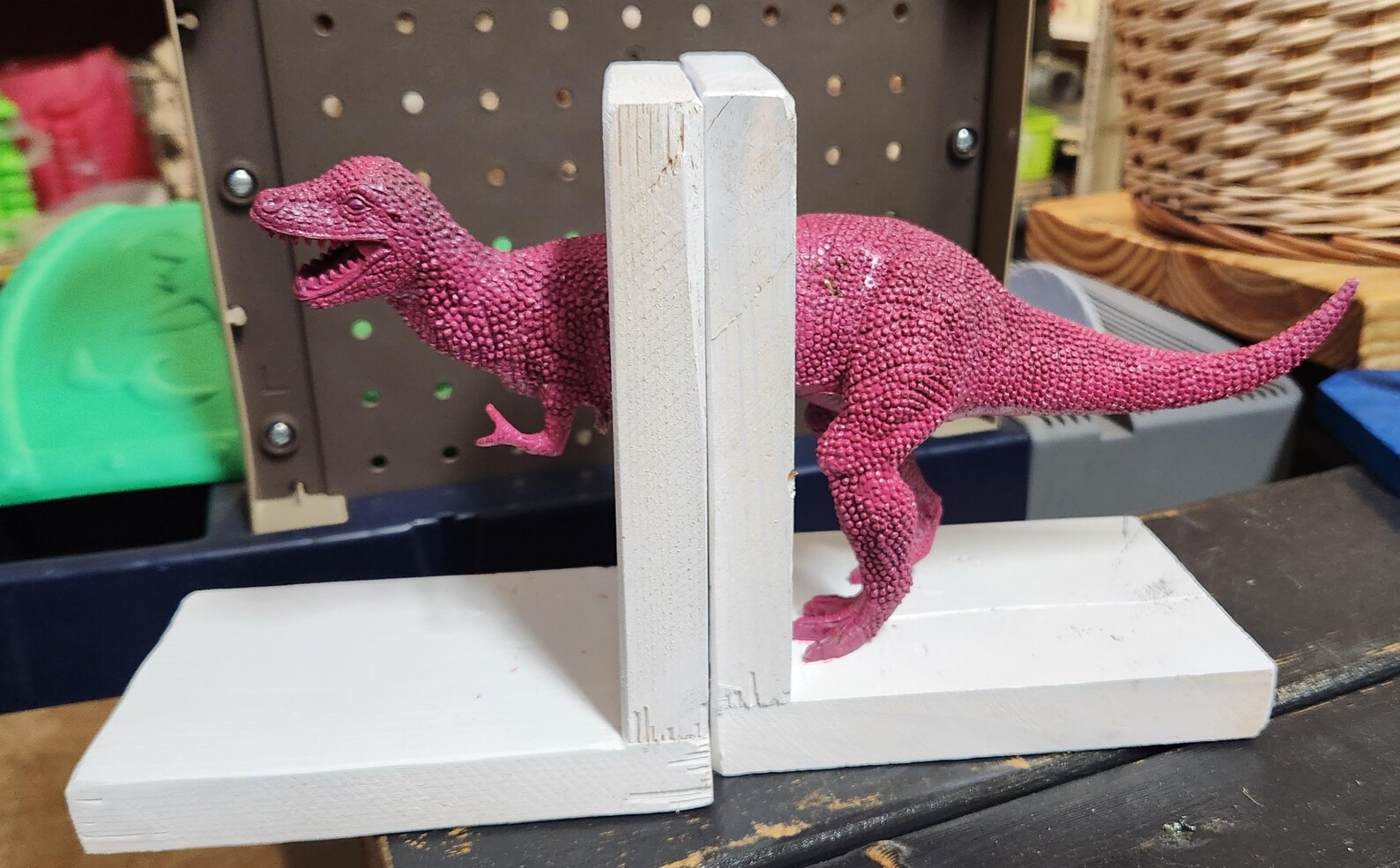Dinosaur Bookends - Etsy