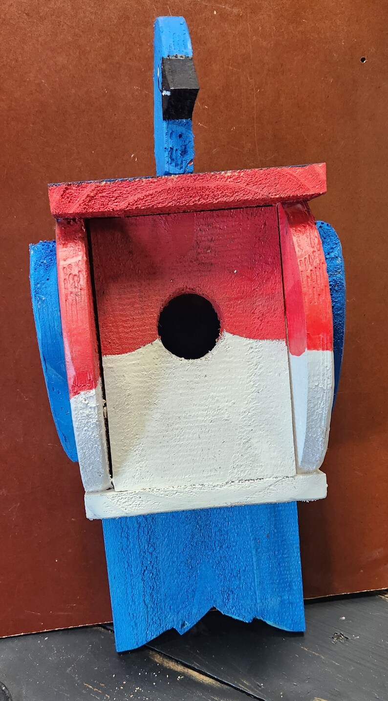 Bird Shaped Birdhouse Robin Golden Finch - Etsy