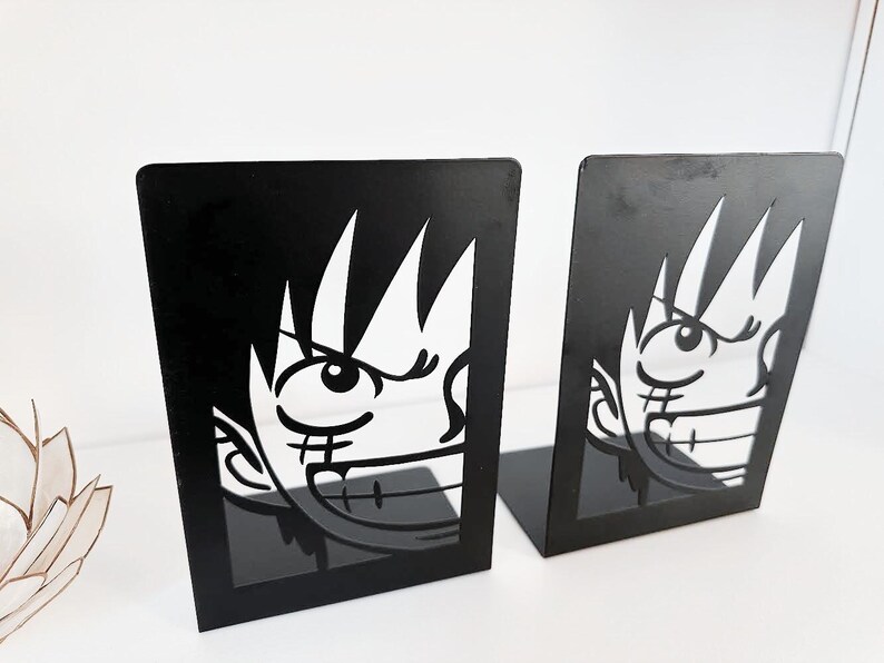 Set of 2 Luffy Manga Bookends | Metal Book Holder for One Piece Fans ...
