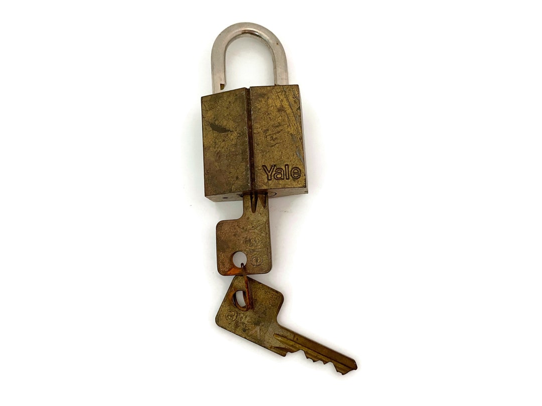 Vintage Yale & Towne Brass Padlock With 2 Keys - Etsy