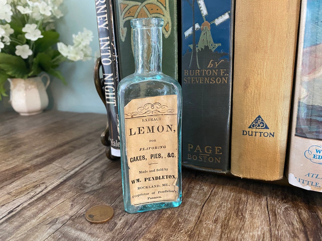 Vintage Lemon Extract Bottle From Rockland Maine - Etsy