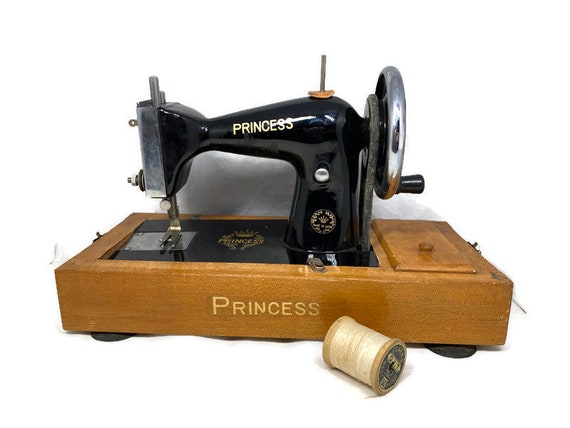 Vintage Princess Toy Sewing Machine Miniature Metal Toy | Etsy
