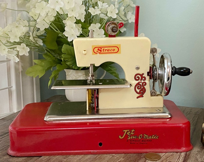 Vintage Toy Sewing Machine Childs Jet Sew O Matic Miniature British ...