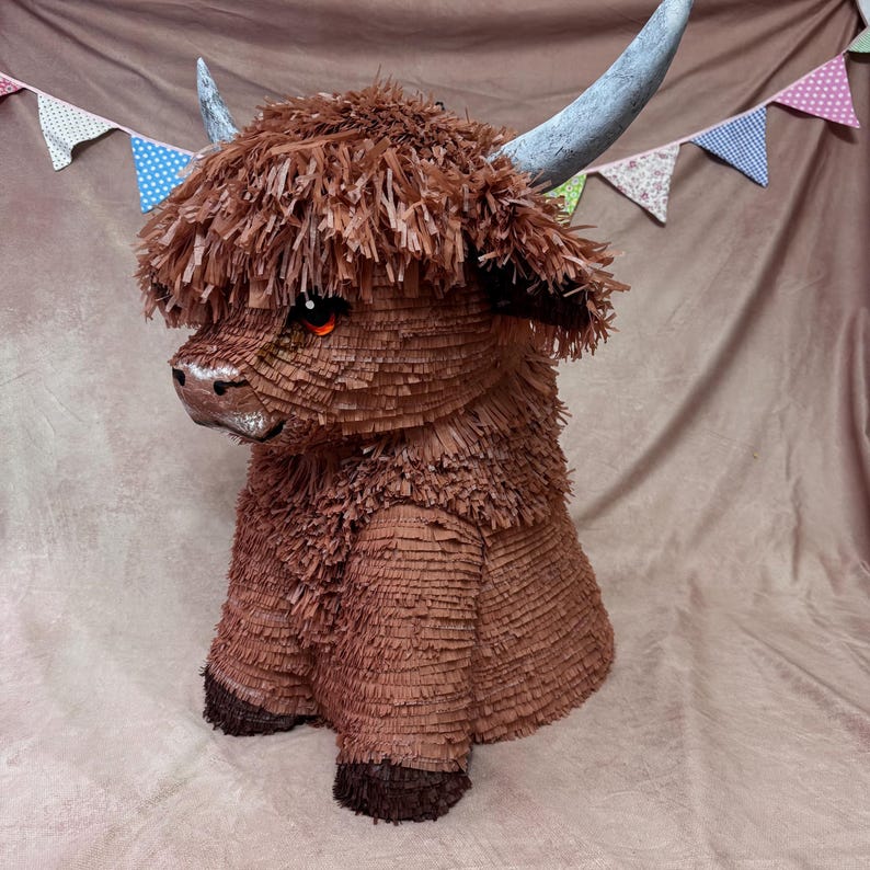 Highland Cow Piñata - Farm Piñata - Etsy