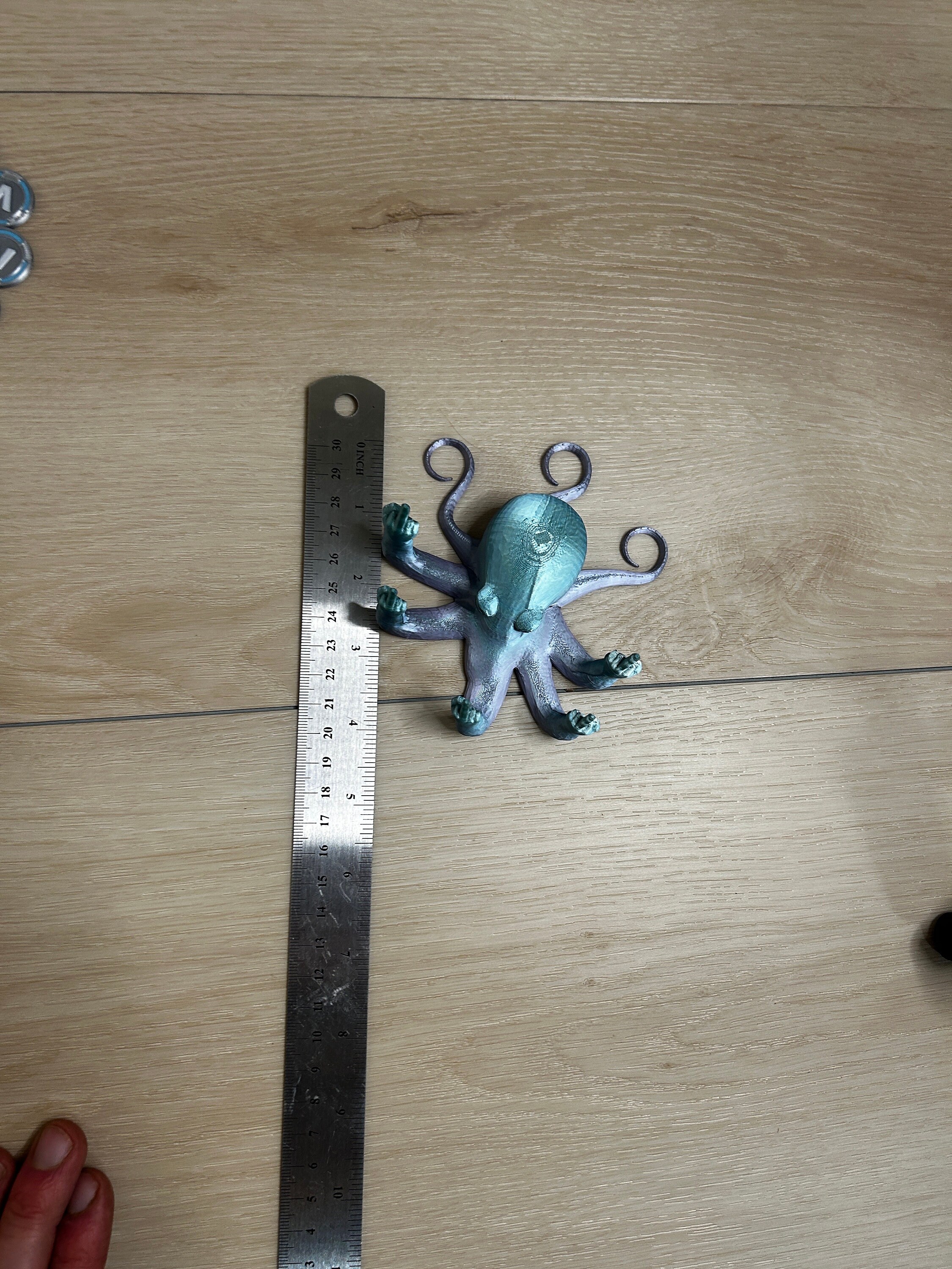 Funny Octopus Middle Finger Statue Humorous Desk Decor, Novelty Gift ...