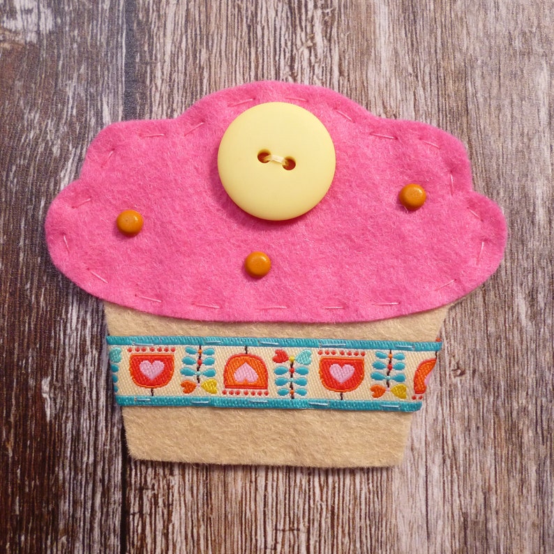 Handmade Felt Cupcake Embellishments ( Patch Topper Applique ) - Etsy