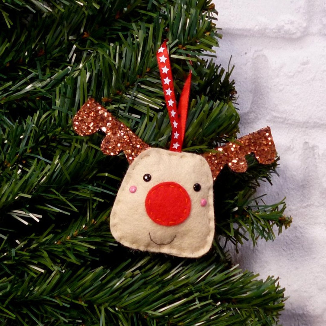 DIY Kit Reindeer (scandi) Christmas Decoration Sewing Kit With Pre Cut ...