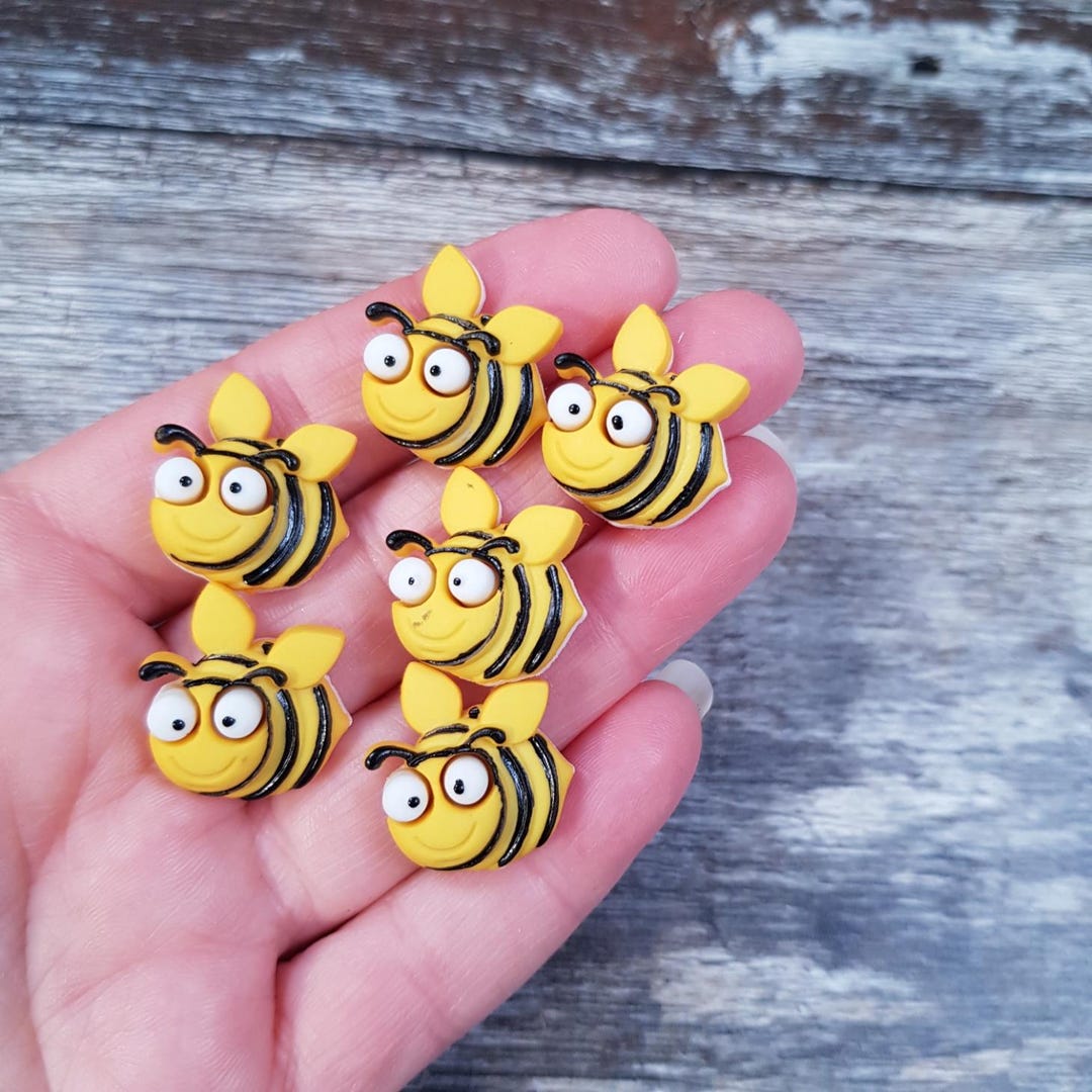 Bee Insect - Bug Eyed Bee - Dress It up Buttons - Etsy