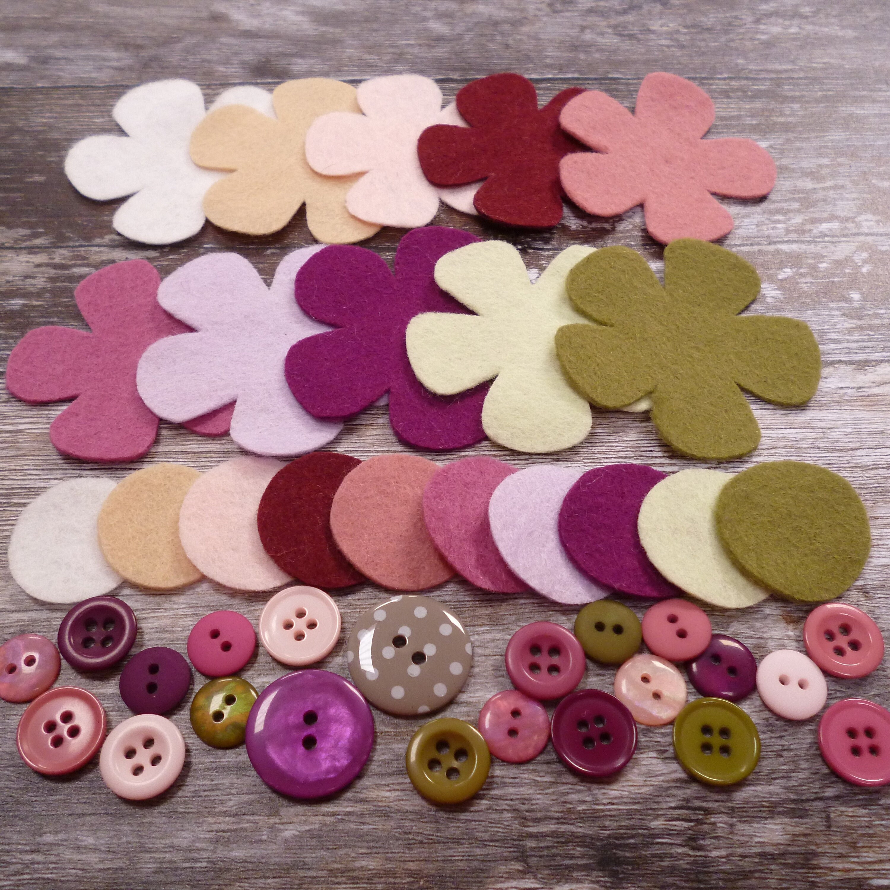 Felt Flower Ingredients Pack : 10 Flowers, Muted - Etsy