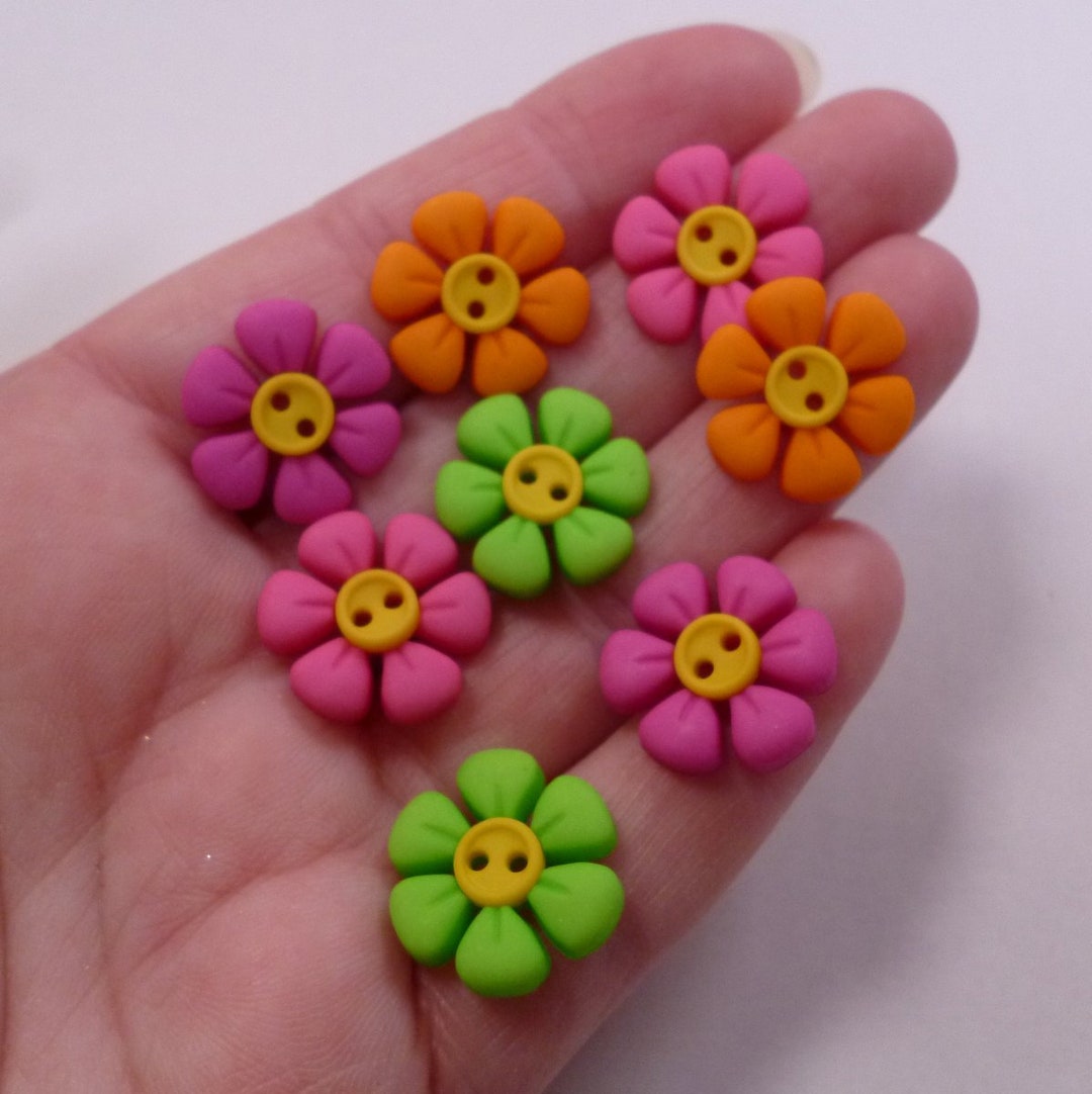 Bubblegum Blooms - Dress It up Buttons - Etsy
