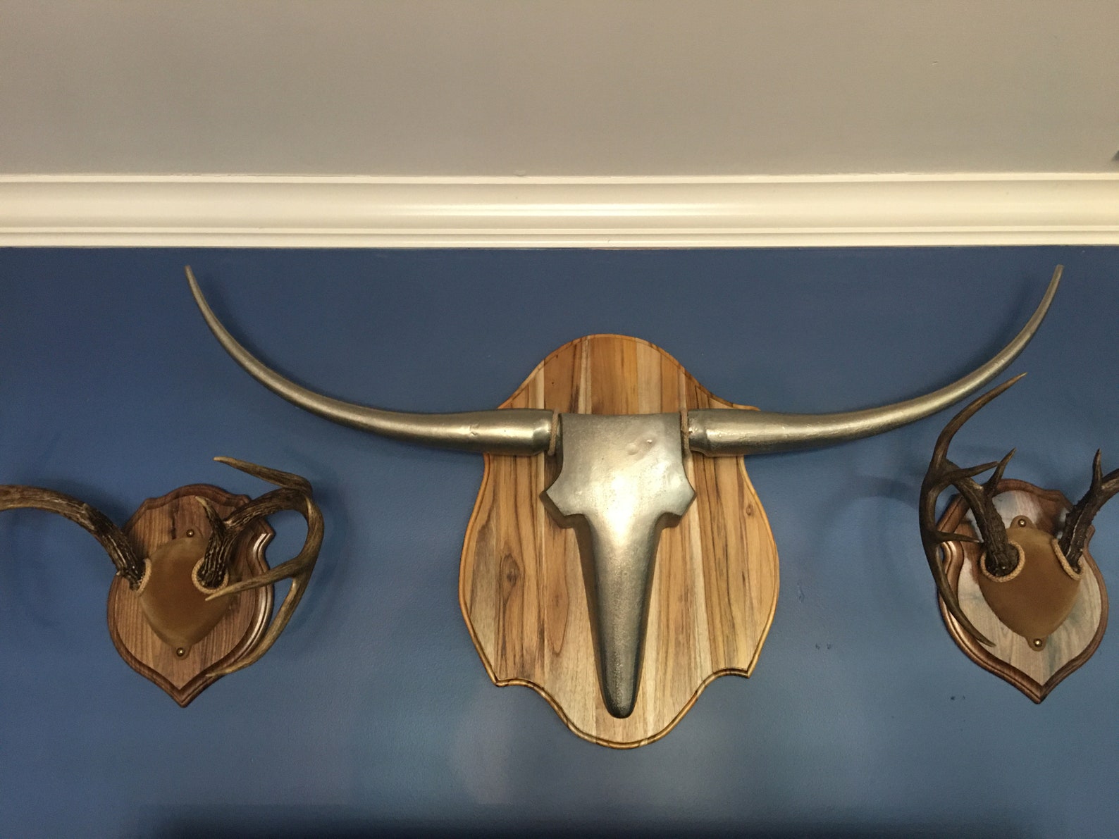 Deer Head Wall Mounting Plaque Handmade From Teak Hardwood, Made in USA ...