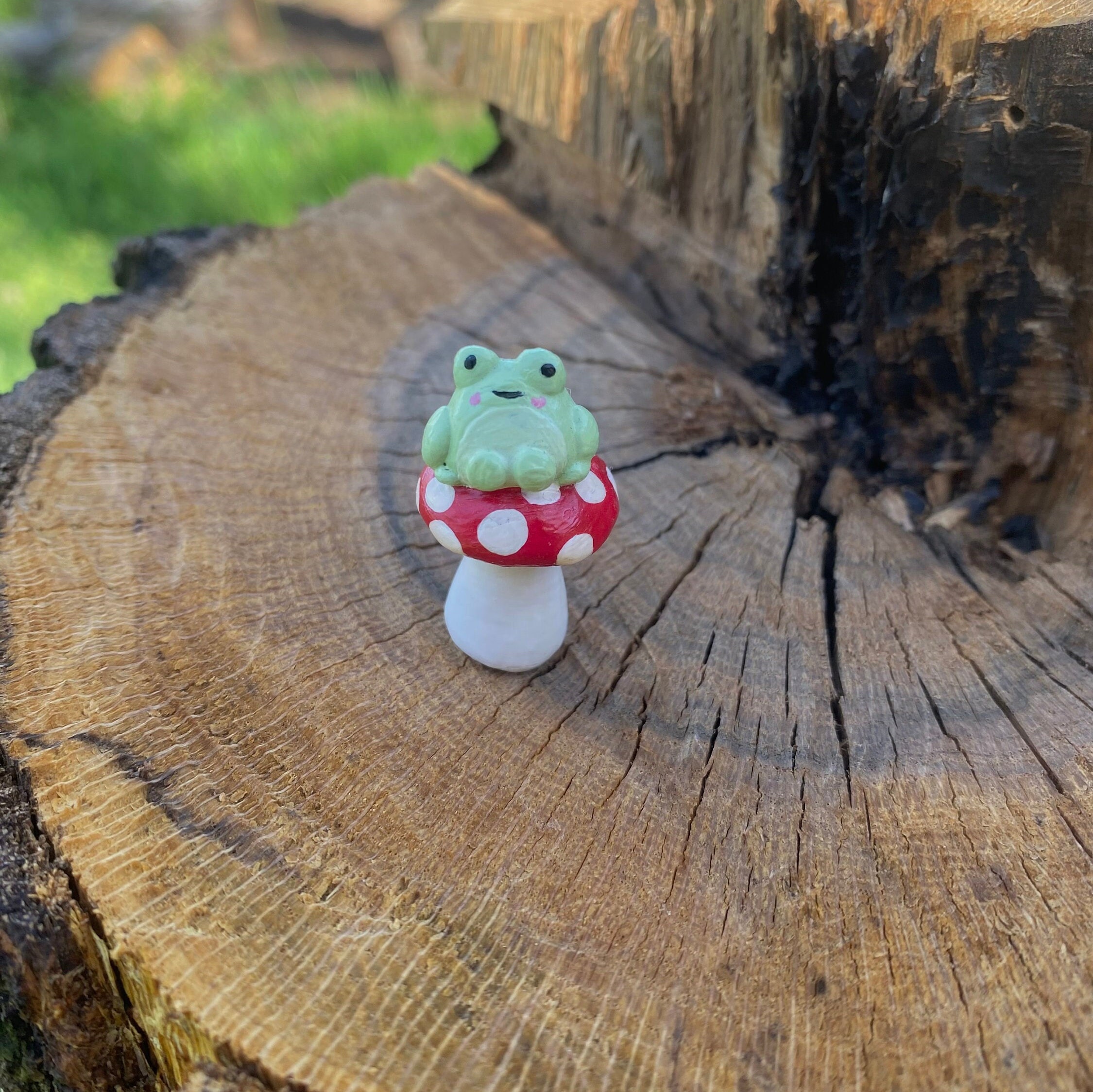 Mini Clay Frog Family | Cottagecore Frog Figurines | Clay Frogs With ...