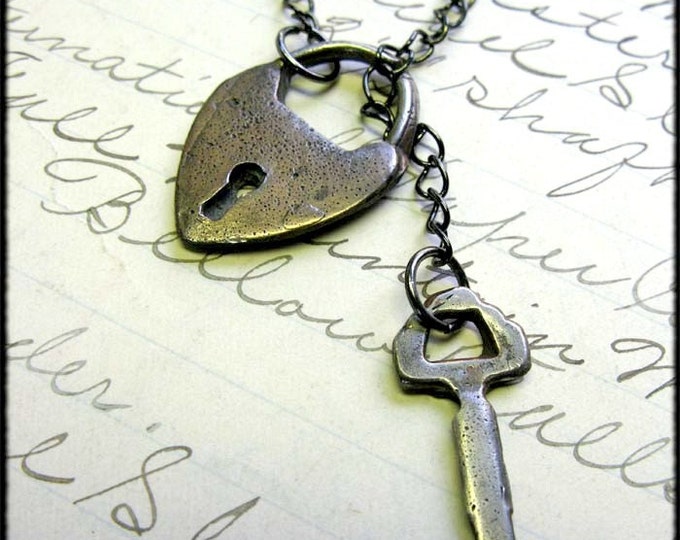 Elegant Gothic Lock and Key Lariat Necklace - Etsy