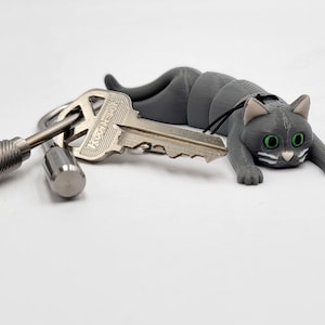 3D Printed Flexible Cat Keychain - Miniature Gift for Feline Lovers - Etsy
