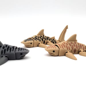 Articulated Mini Tiger Shark Fidget Toy and Keychain - Unique 3D ...