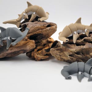 Articulated Mini Hammerhead Shark Fidget Toy - Unique 3D Printed Marine ...