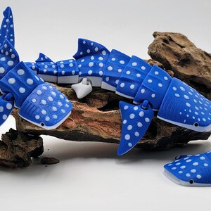 Mini Whale Shark Fidget Toy - Unique Articulated 3D Printed Marine ...
