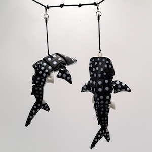 Mini Whale Shark Fidget Toy and Keychain - Unique Articulated 3D ...