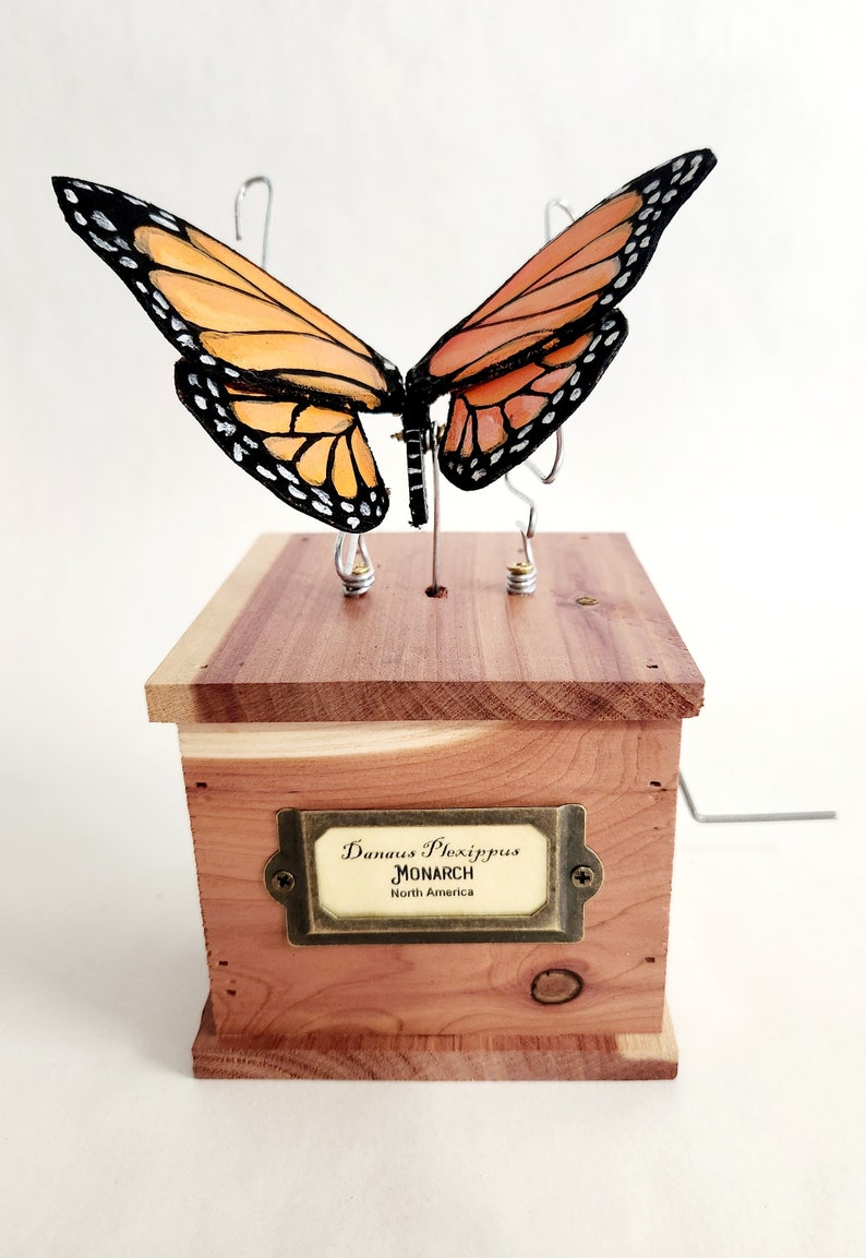 Monarch Butterfly Automaton - Cedar and Basswood - Kinetic Art ...
