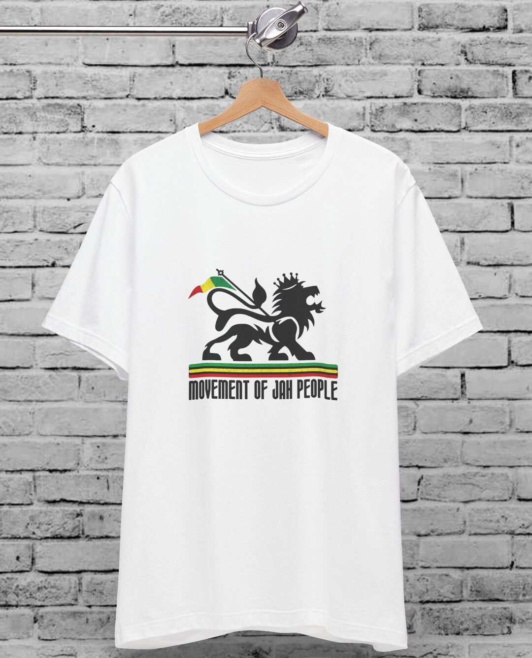 Movement of Jah People Unisex T-shirt , Lion of Judah, Reggae Rasta ...
