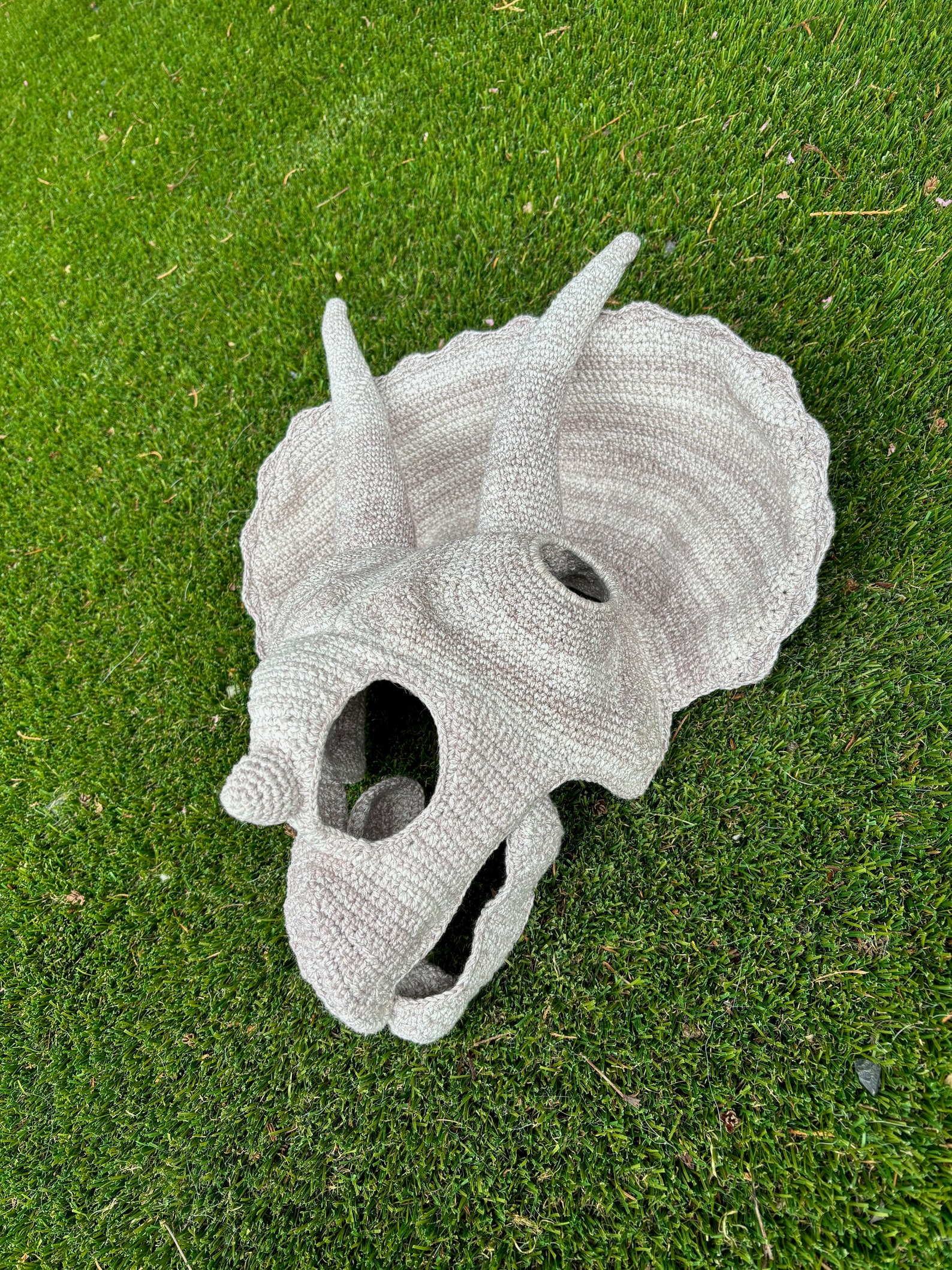 Chomp- Triceratops Skull Crochet Pattern - Etsy