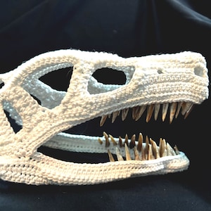 Clever Girl- Velociraptor Skull Crochet Pattern - Etsy