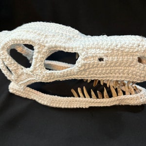 Clever Girl- Velociraptor Skull Crochet Pattern - Etsy