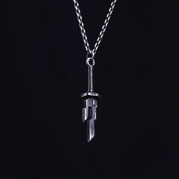 Inverted Spear of Heaven Necklace - Etsy