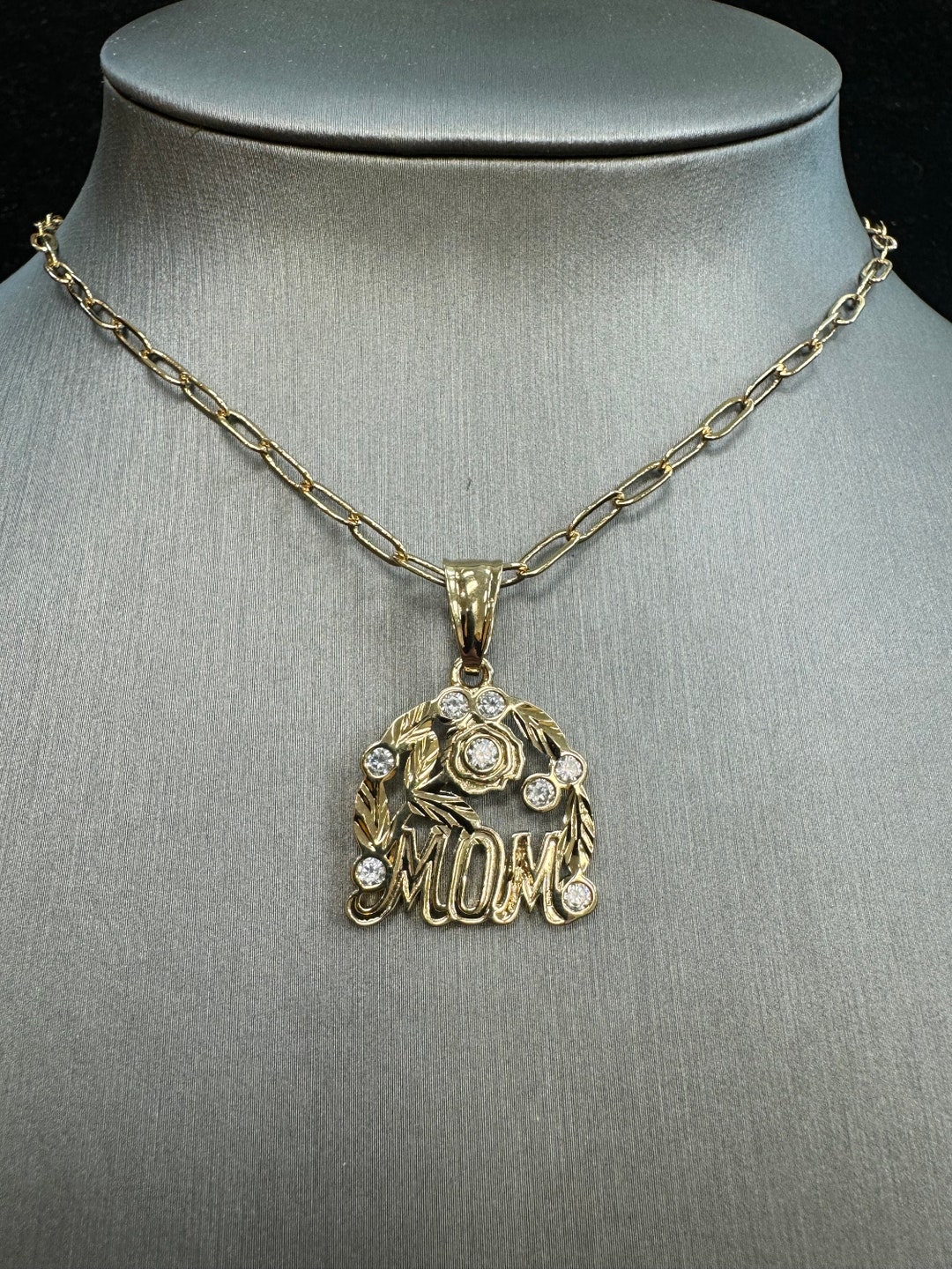 Mom Pendant With Paper Clip Chain, Mothers Day,mom Gift - Etsy