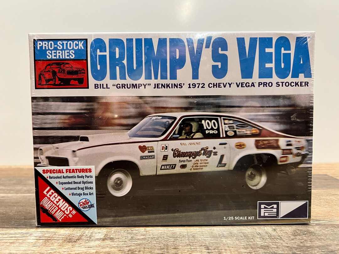 Grumpy's Vega 1972 Chevy Pro Stocker Bill Jenkins MPC 1/25 Scale Model ...