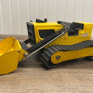 Vintage Tonka T-6 Front End Loader – Metal Track Bulldozer – 1960s ...
