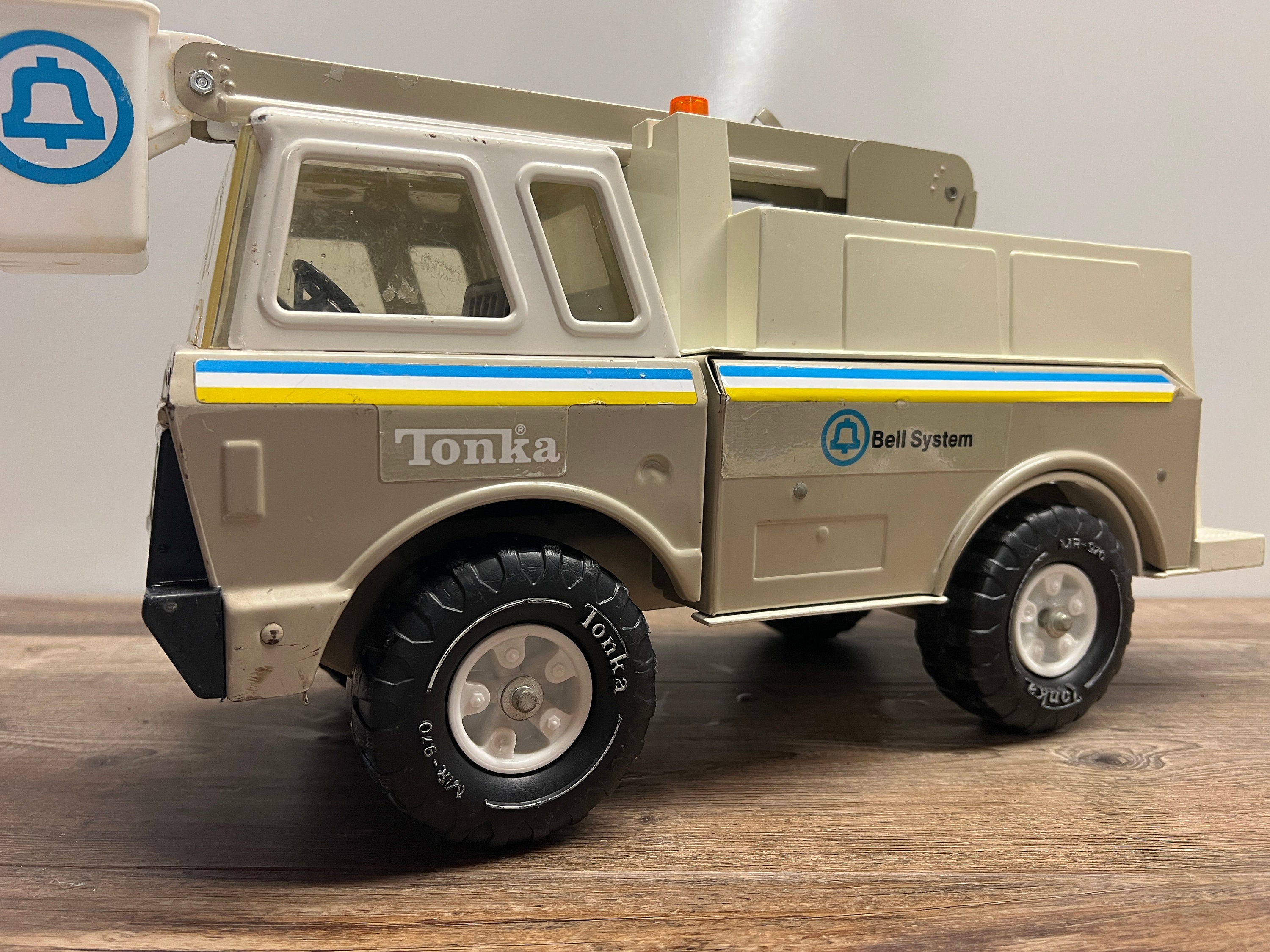 Tonka Bell System Phone Bucket Truck 1970's - Etsy