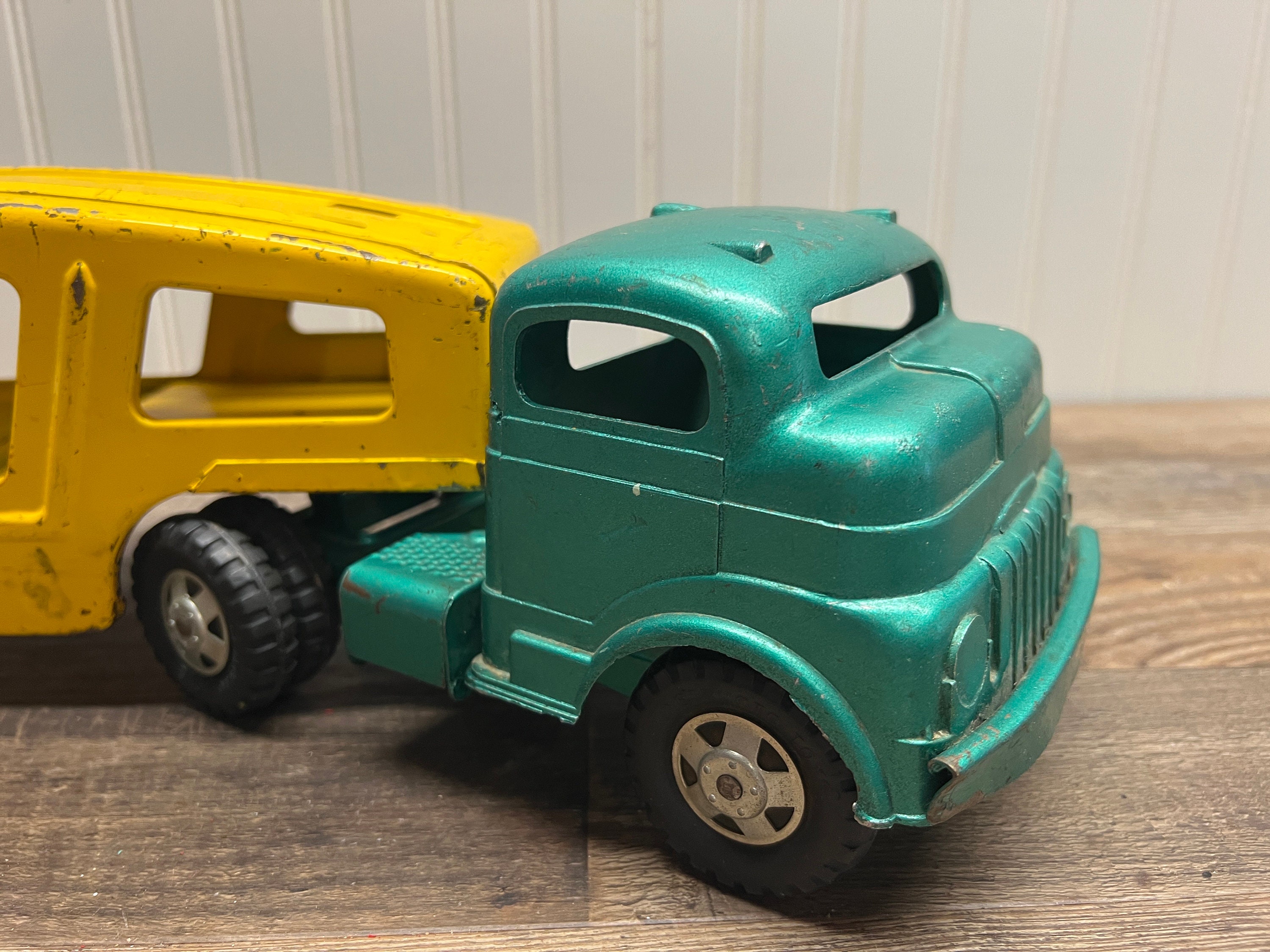 Structo Vintage Truck Auto Transport Car Hauler Truck Car Carrier ...