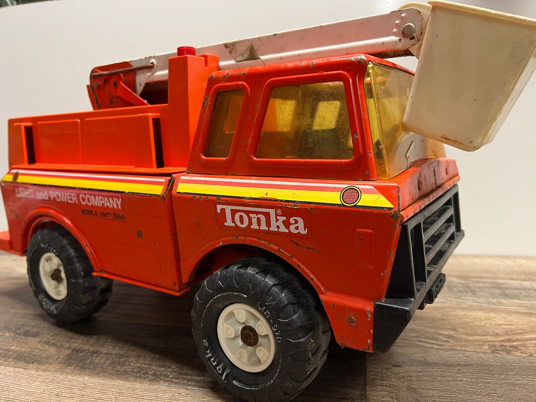 Tonka Truck Light and Power Co. Vintage Tonka Truck 1970's Pressed ...