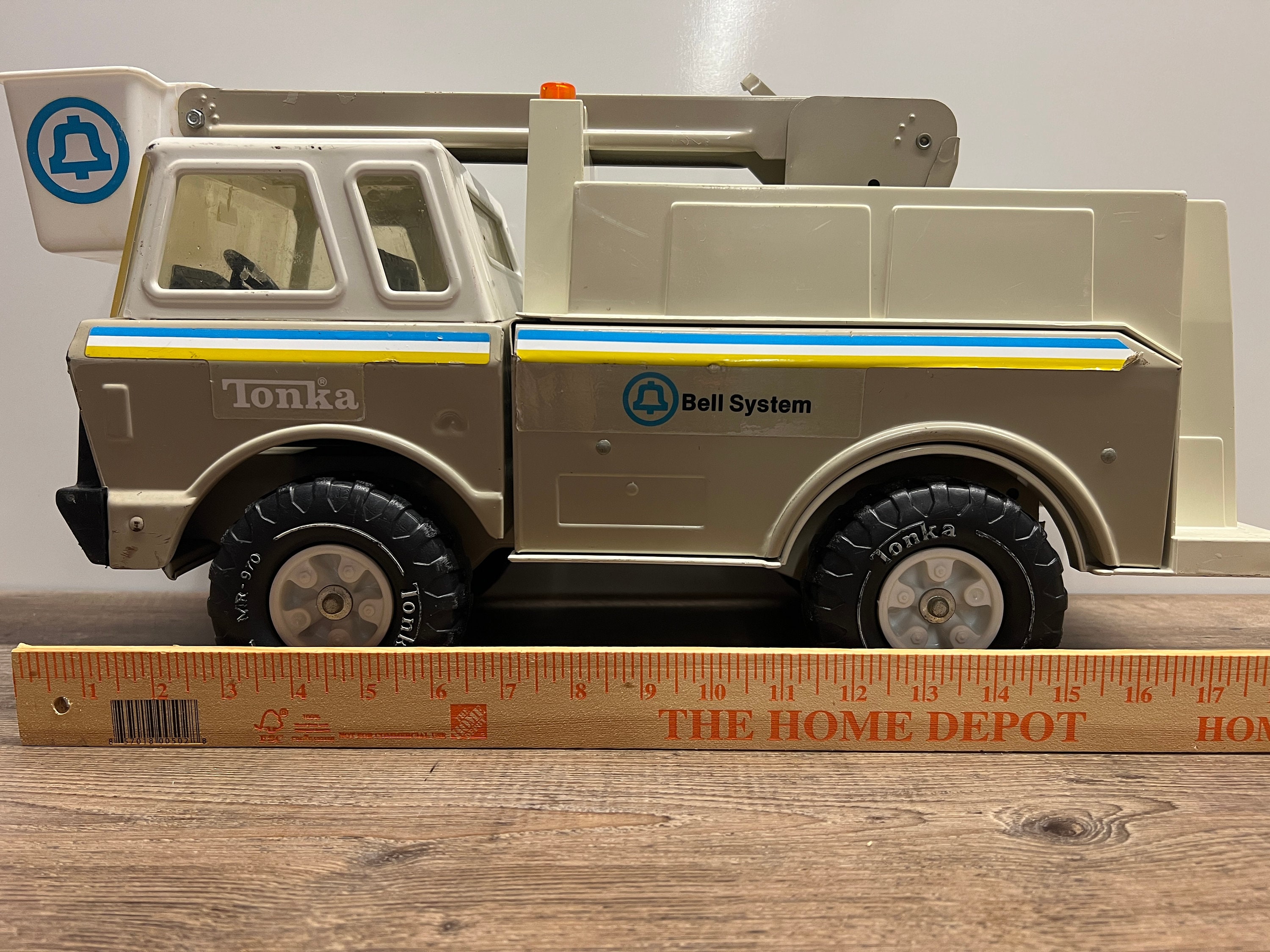 Tonka Bell System Phone Bucket Truck 1970's - Etsy