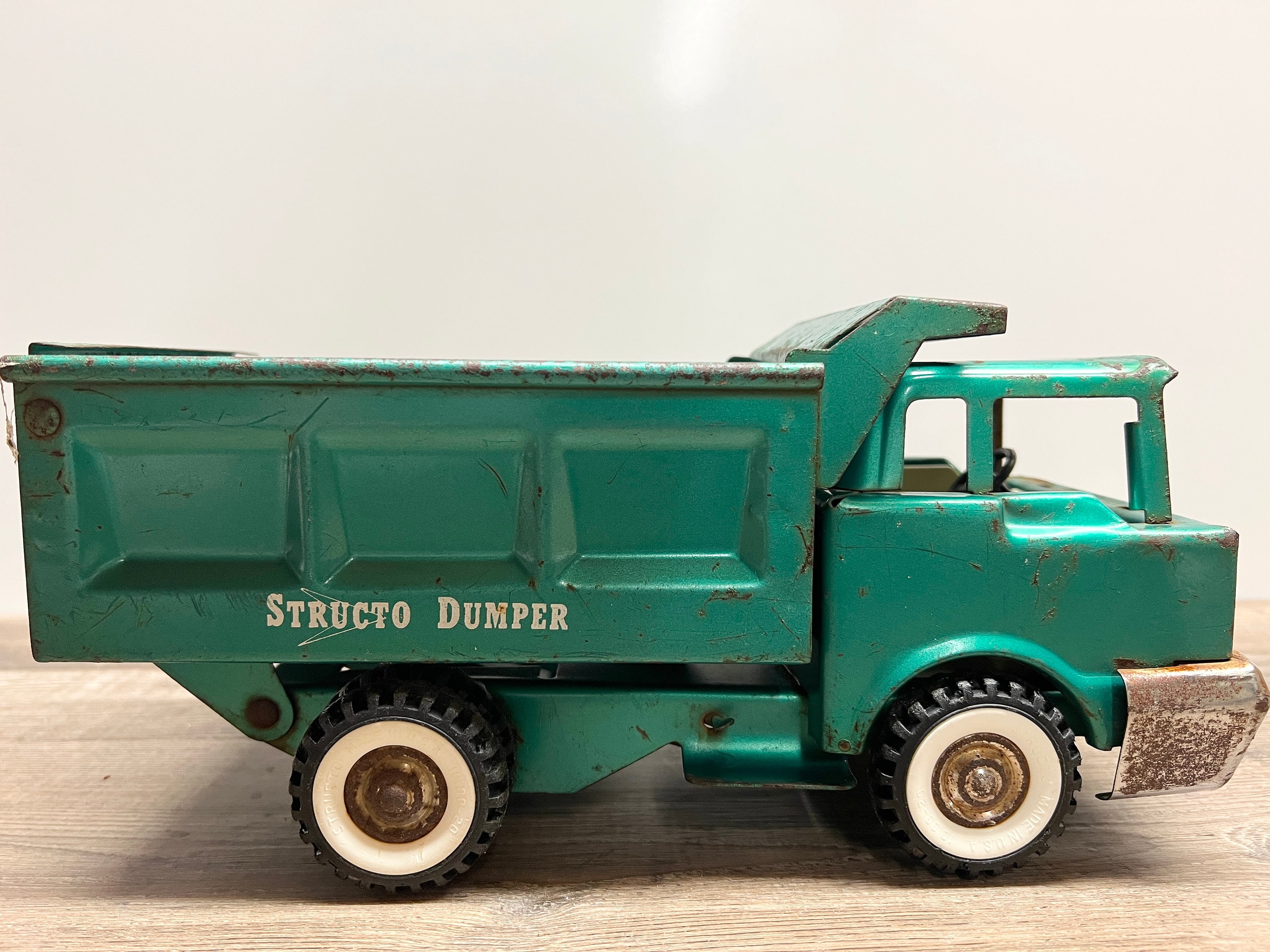 1960's Structo Dump Truck - Etsy